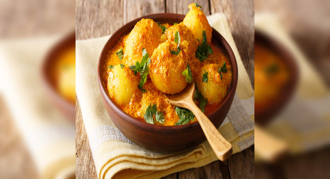 Shahi Kaju Aloo Recipe: How to Make Shahi Kaju Aloo Recipe | Homemade ...