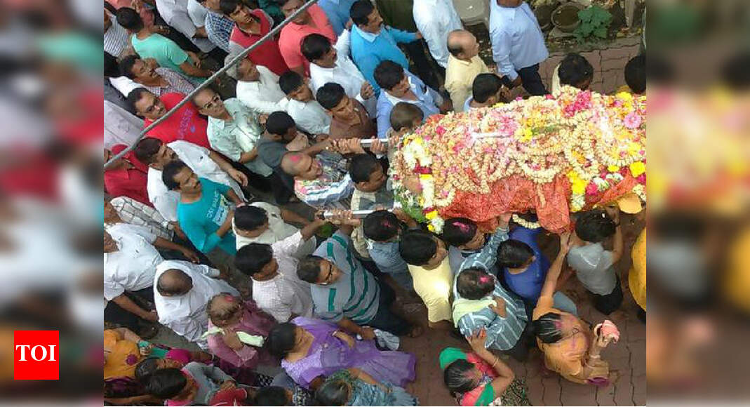 It’s déjà vu for Gandevi’s Prajapati family | Surat News - Times of India