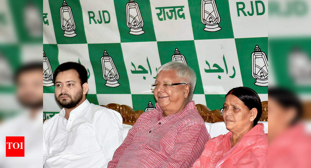 Lalu Prasad Yadav: RJD chief Lalu Prasad's family takes refuge in ...