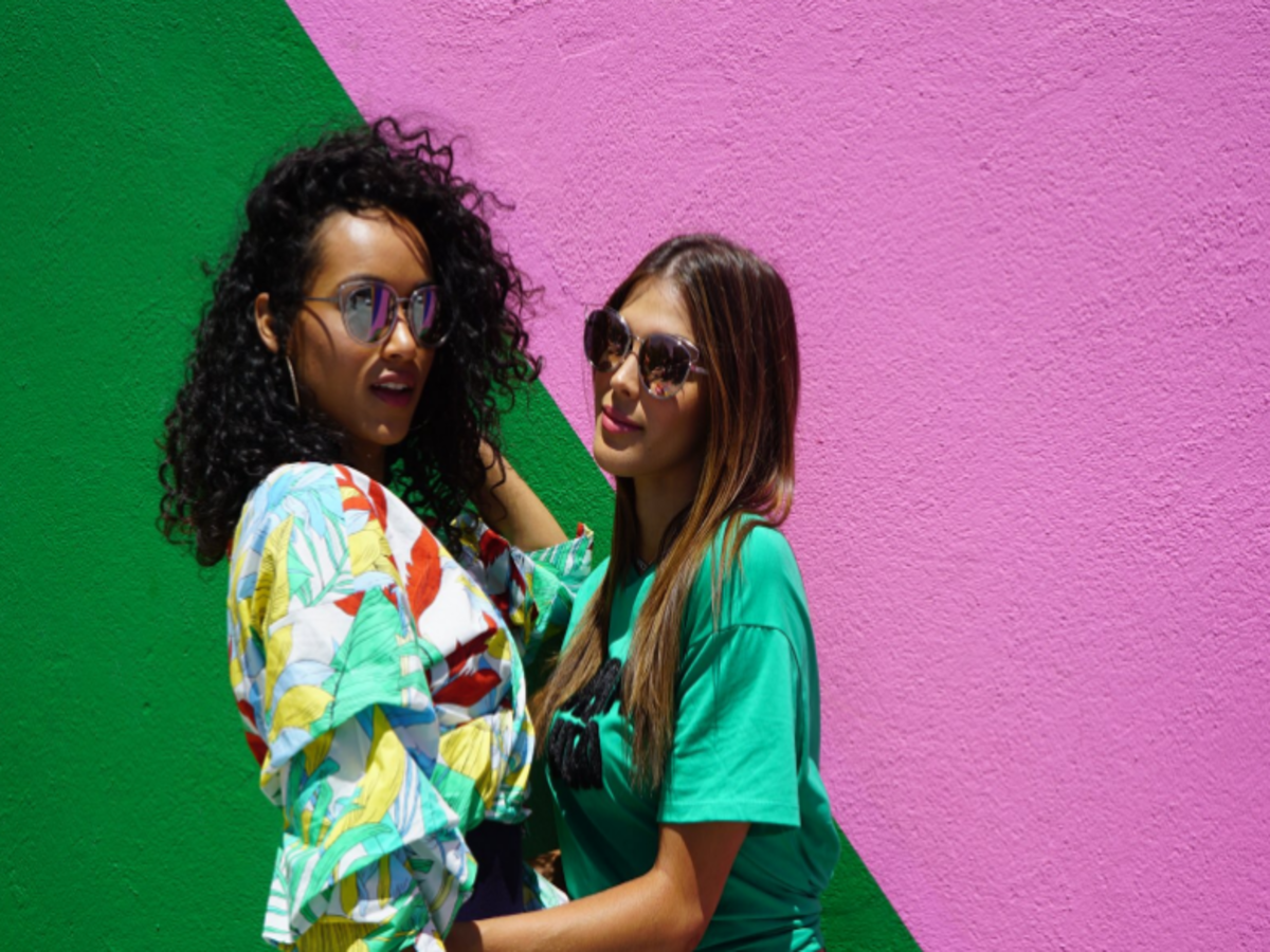 Two of the world's hottest beauty queens are living together