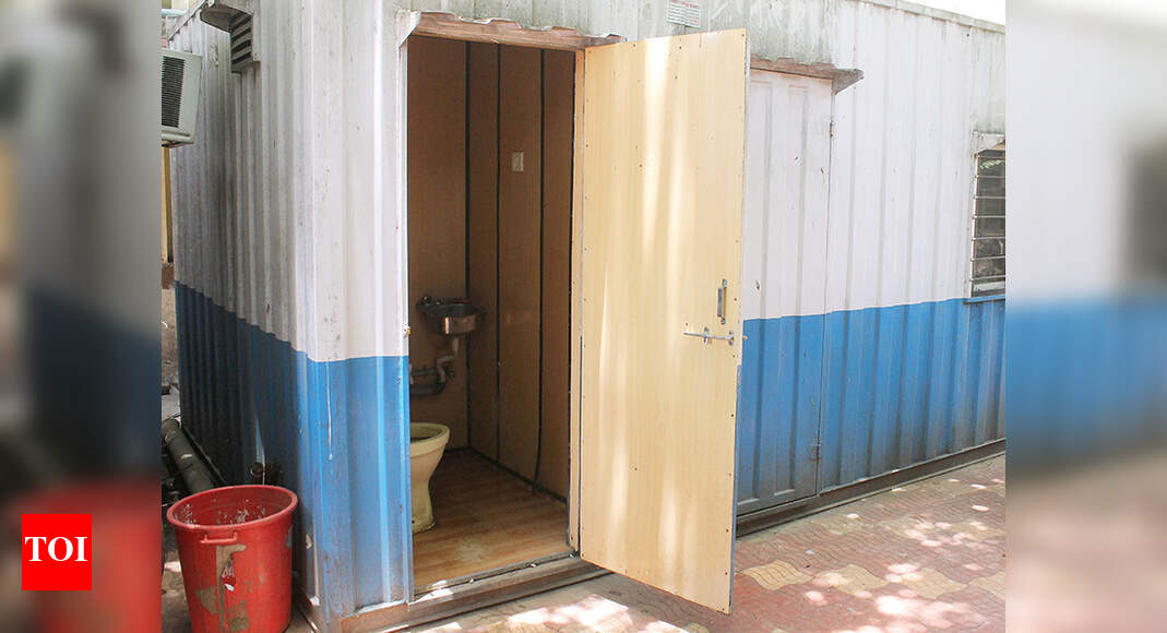 Special Campaign To Keep Public Toilets Clean In South Delhi Delhi