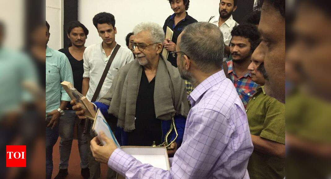 National-Award: Veteran film actor Naseeruddin Shah visits FTII | Pune ...