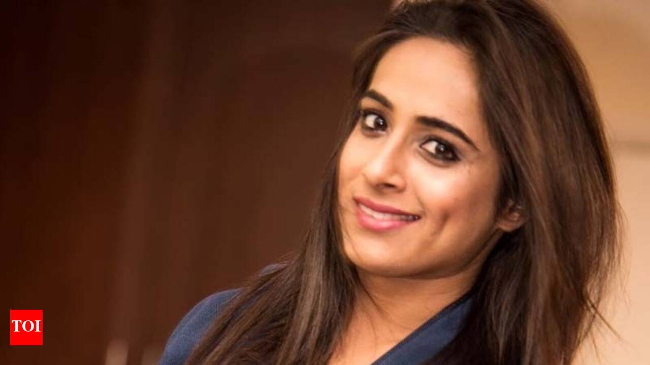 Shweta Mehta's Instagram, Twitter & Facebook on IDCrawl