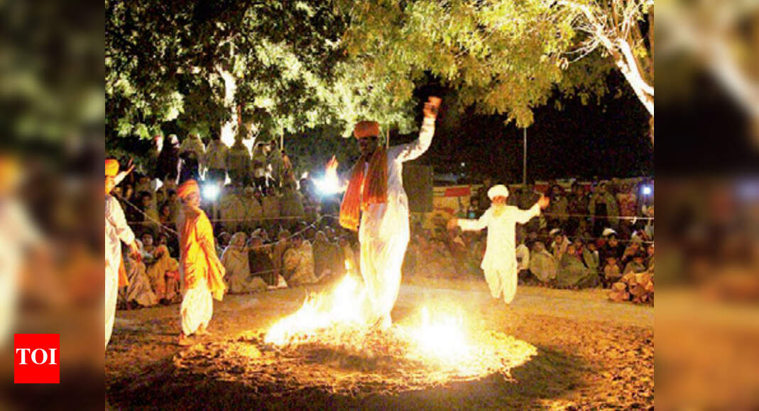 Yoga Fire: Rajasthan: Yogic fire dance gaining popularity | Jaipur News ...