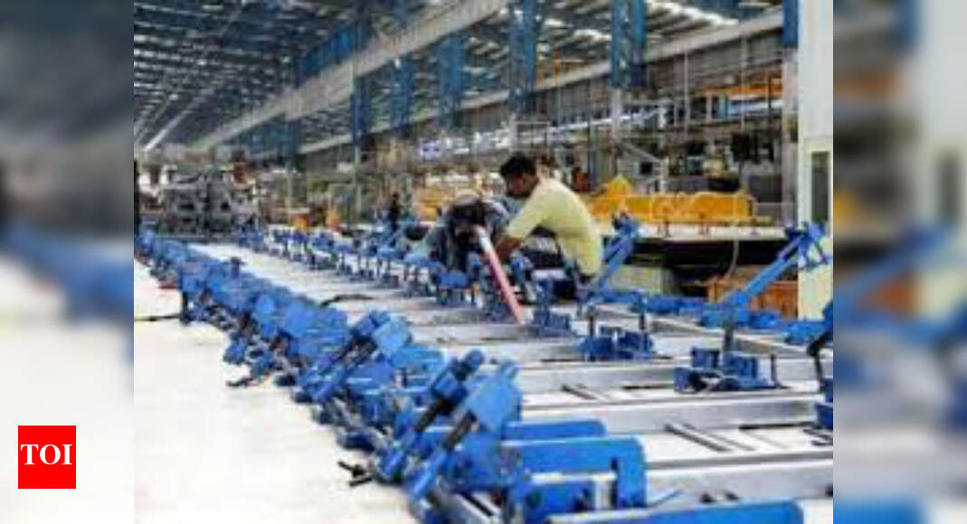 Maharashtra leads in skill training - Times of India