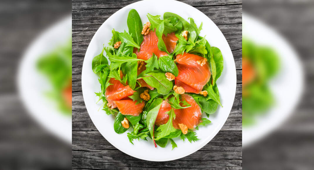 Fish Salad With Spinach Recipe: How to Make Fish Salad With Spinach ...