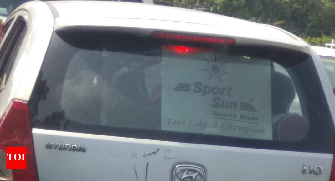 car with broken number plate - Times of India