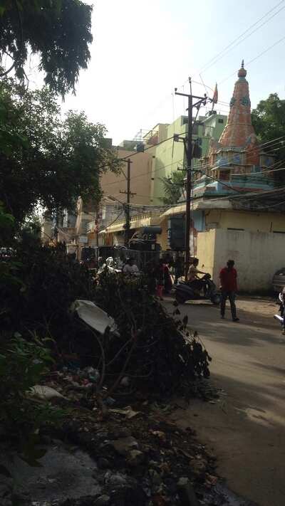 Garbage overflow near Temple - Times of India