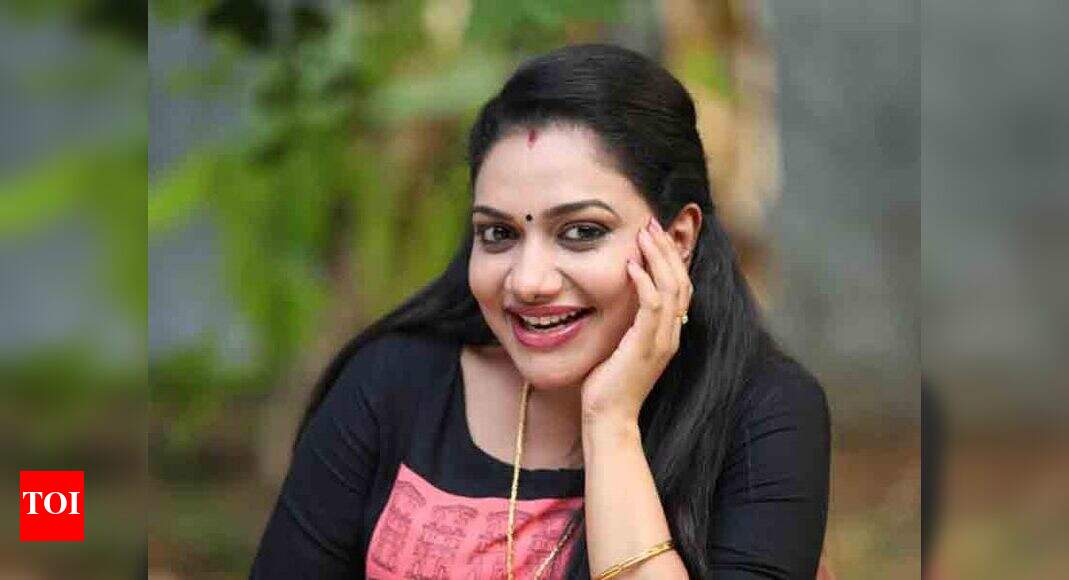 Actress assault case: Rimi Tomy says that she has no business dealings ...