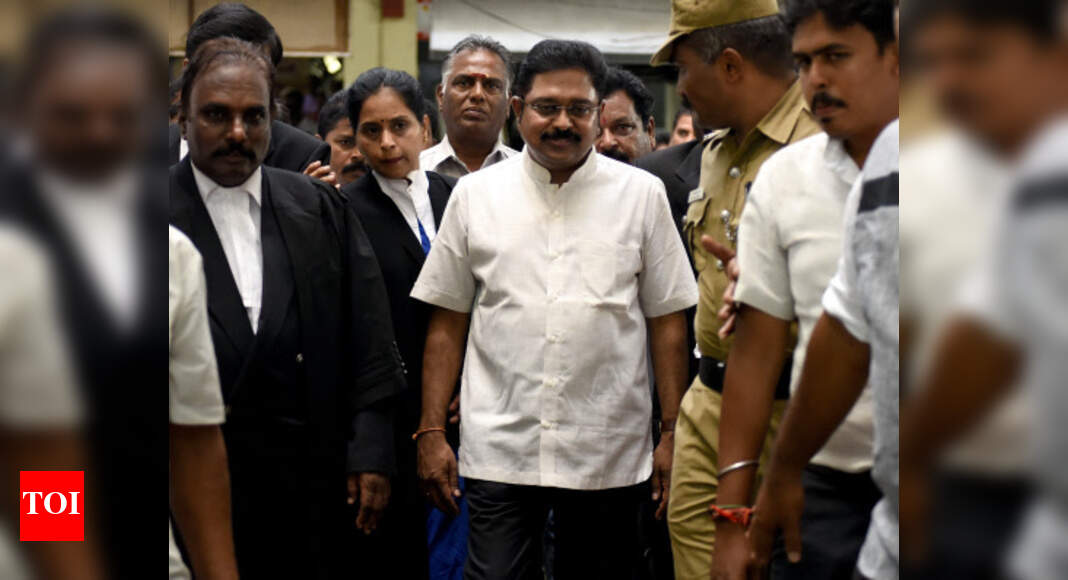 TTV Dhinakaran: I’ve a responsibility to strengthen AIADMK, Dhinakaran ...