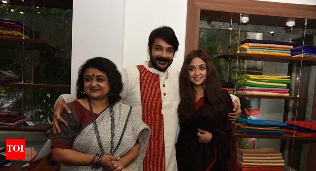 Prosenjit Chatterjee: Monali Thakur partners with sister Mehuli to ...