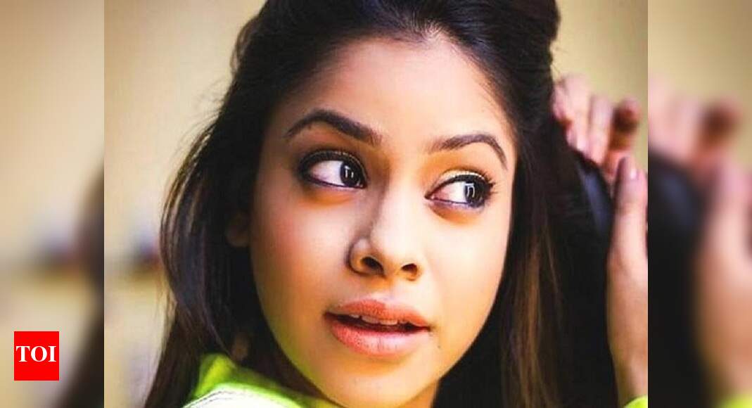 Made a switch to TV as theatre was not paying enough: Sumona - Times of ...