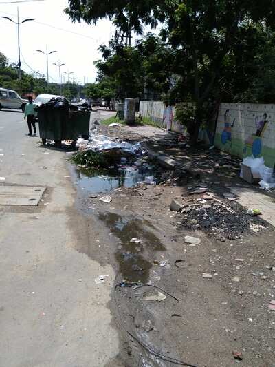 Stinking Garbage - Times of India