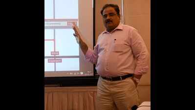 Radheshyam Mopalwar: MSRDC chairman Radheshyam Mopalwar sacked over ...