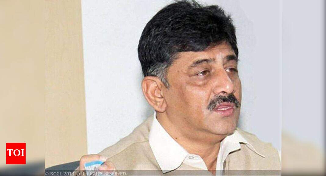 Shiva Kumar: Shiva Kumar found tearing pages from a diary: I-T dept ...