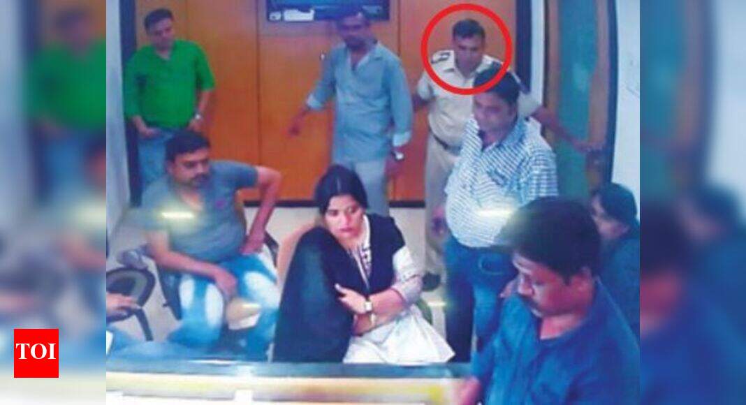 Diamonds Robbery In Mumbai: Two constables help gang steal diamonds ...