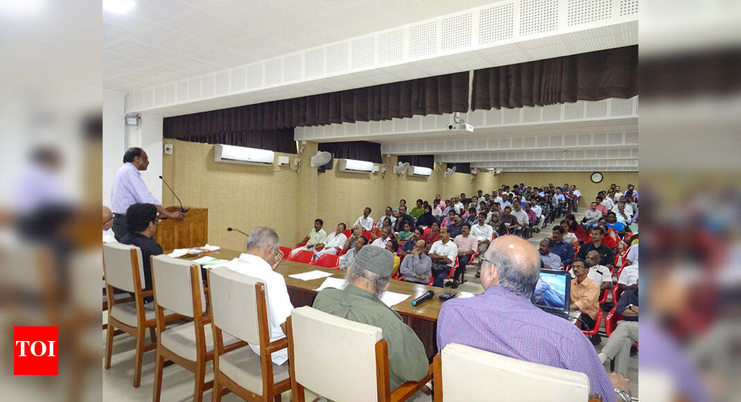 Workshop on Poonoor river cleaning drive held at CWRDM | Kozhikode News ...
