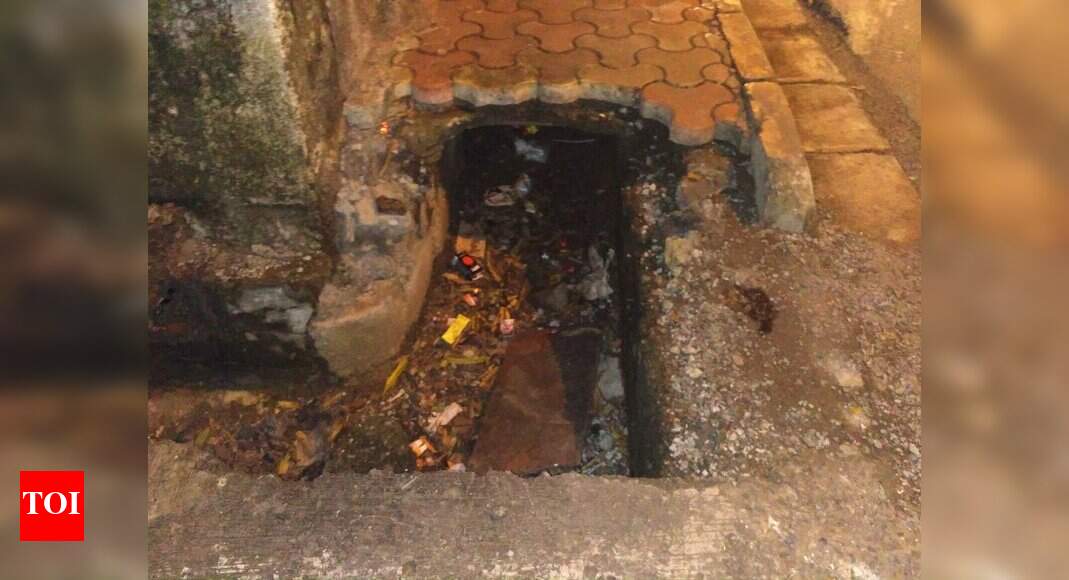 Dangerously open drain in Bangur Nagar - Times of India
