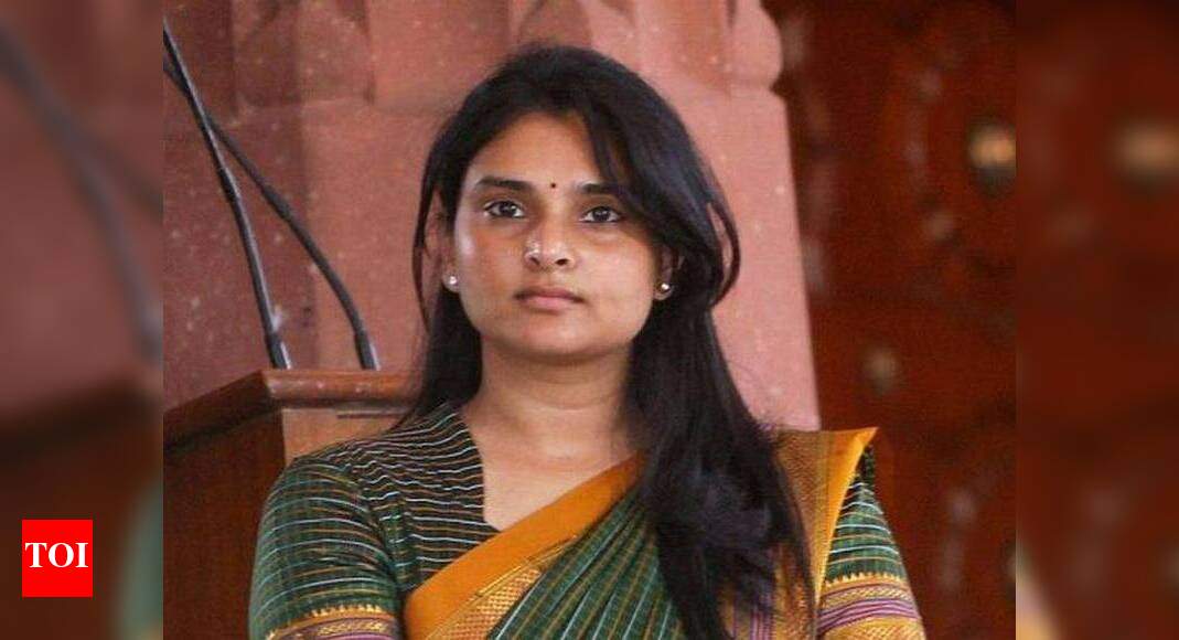 Shilpa Ganesh attacks Ramya for criticizing Narendra Modi | Kannada ...