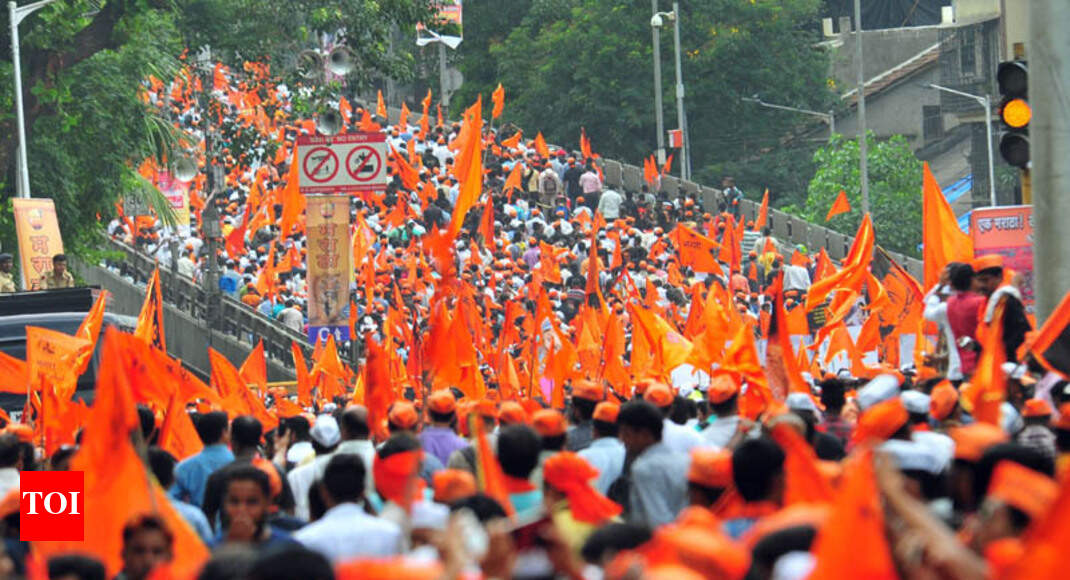 Maratha Kranti Morcha: 'Silent protest' march by Marathas in Mumbai ...