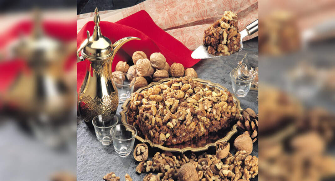 Cashew Walnut Halwa Recipe: How to Make Cashew Walnut Halwa Recipe ...
