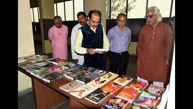 VSS pays tributes to SR Ranganathan | Nagpur News - Times of India