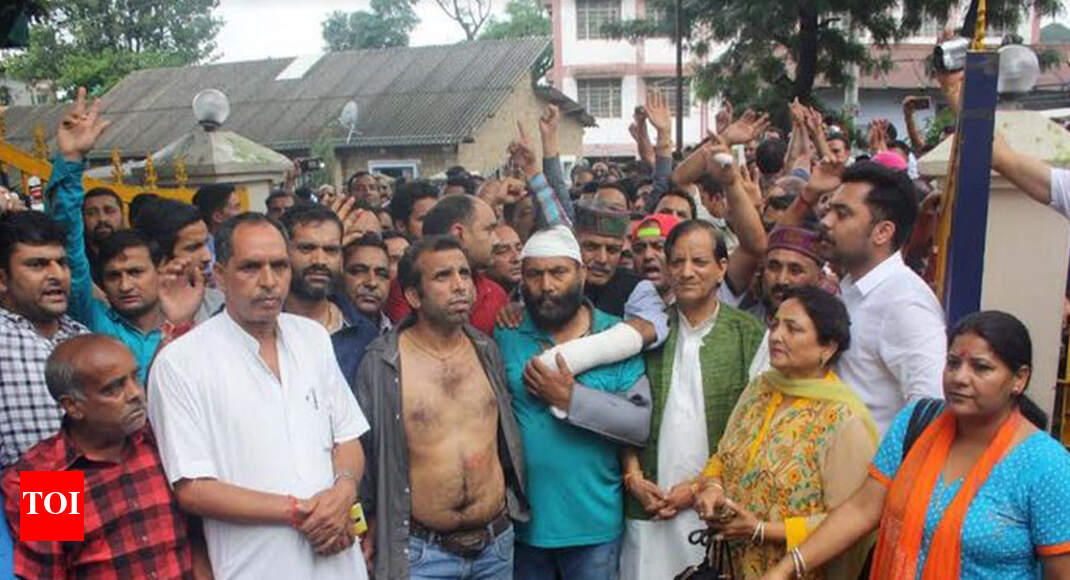 'BJP holds mass protest, gherao police headquarters on lathi charge ...