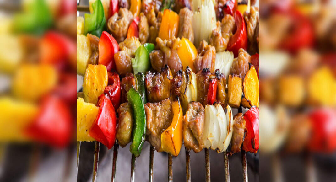 Mediterranean Grilled Chicken Kebab Recipe: How to Make Mediterranean ...
