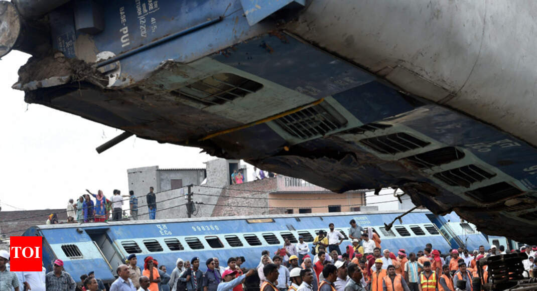 Utkal Express: Utkal Express derailment: 4 suspended, 3 top railway ...