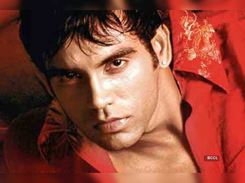 Dakssh Ajit Singh: Dakssh, the new poet on the block - Times of India