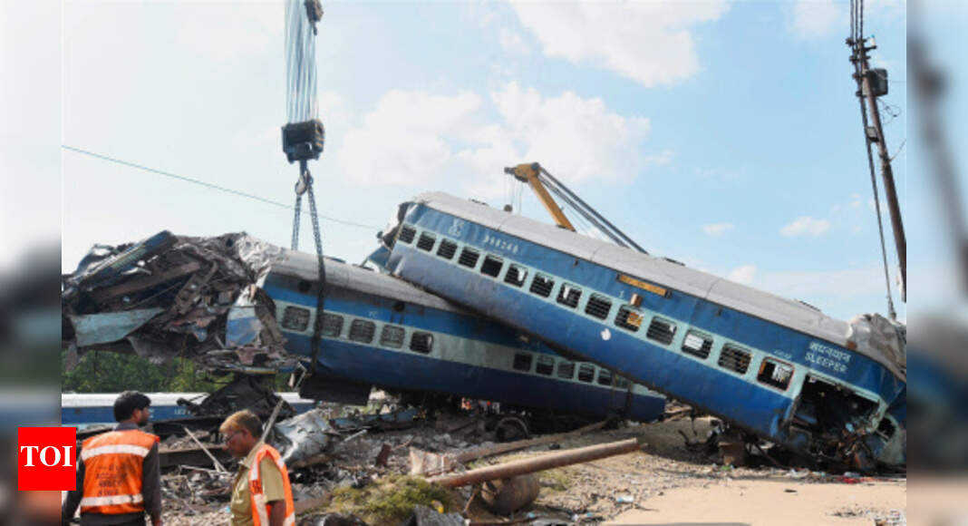 Railways: Utkal Express derailment: ‘Unofficial’ track repair work led ...