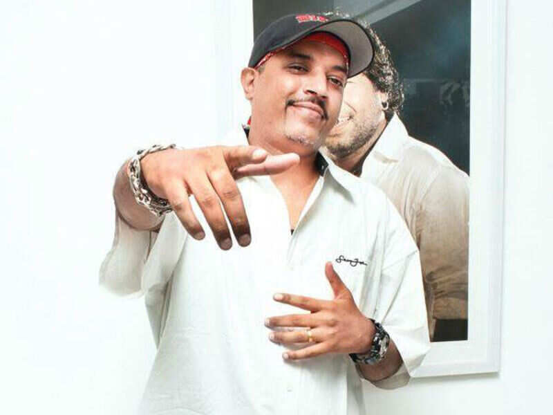 It was a blessing to debut in voice dubbing: Blaaze | Tamil Movie News ...