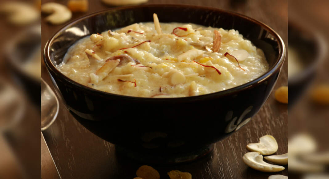 Rice Payasam Recipe: How to make Rice Payasam Recipe at Home | Homemade ...
