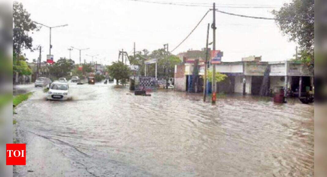 Ambala roads inundated after 60mm rainfall | Chandigarh News - Times of ...