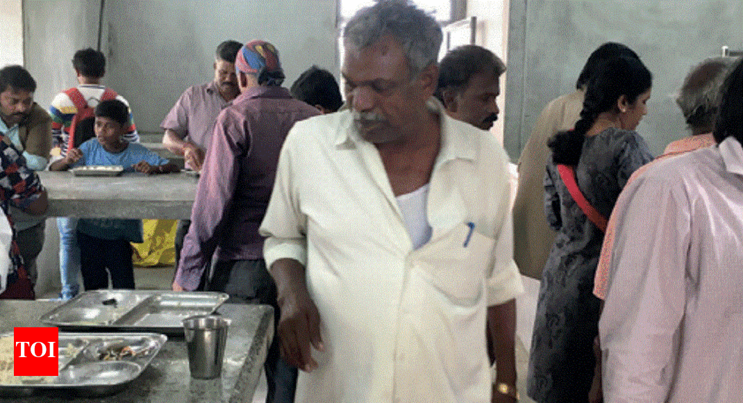 Indira Canteen food quality: Long queues, food shortage dog Indira ...
