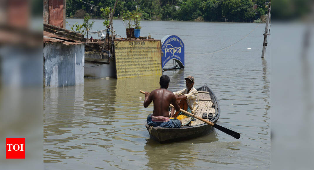 Bengal: Bengal flood toll reaches 90, anger erupts | Kolkata News ...