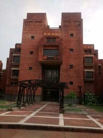 Haunted houses of Hudco Place - Times of India
