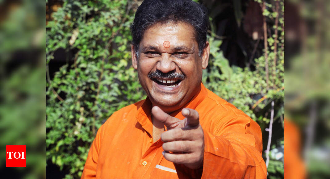 Kirti Azad slams admn over relief work | Patna News - Times of India