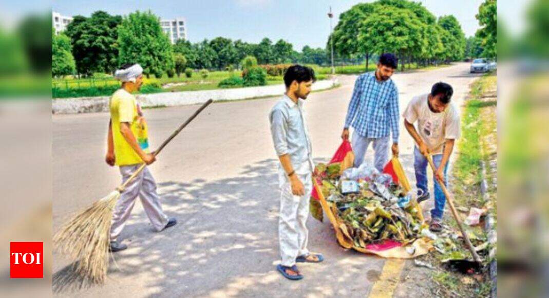 After riot, it’s time to clean up Panchkula | Chandigarh News - Times ...