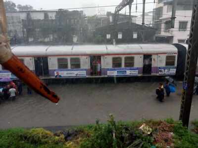 flood In Dharavi - Times of India