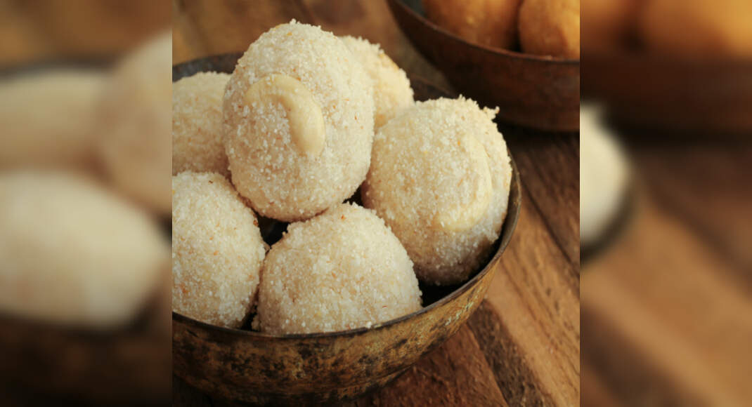 Semolina Laddoo Recipe: How to Make Semolina Laddoo Recipe | Homemade ...