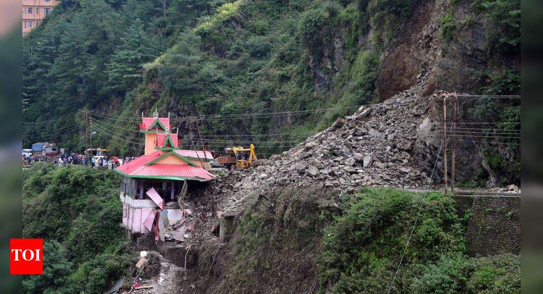 Traffic restored on Shoghi-Dhalli bypass | Shimla News - Times of India