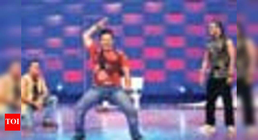 Street dancers rock it! - Times of India