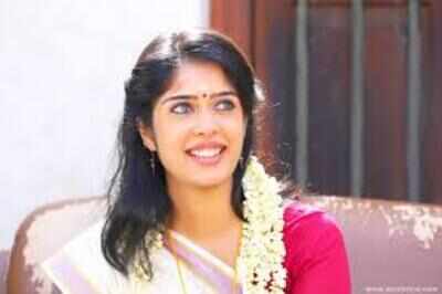 Parvathy Ratheesh ties the knot | Malayalam Movie News - Times of India