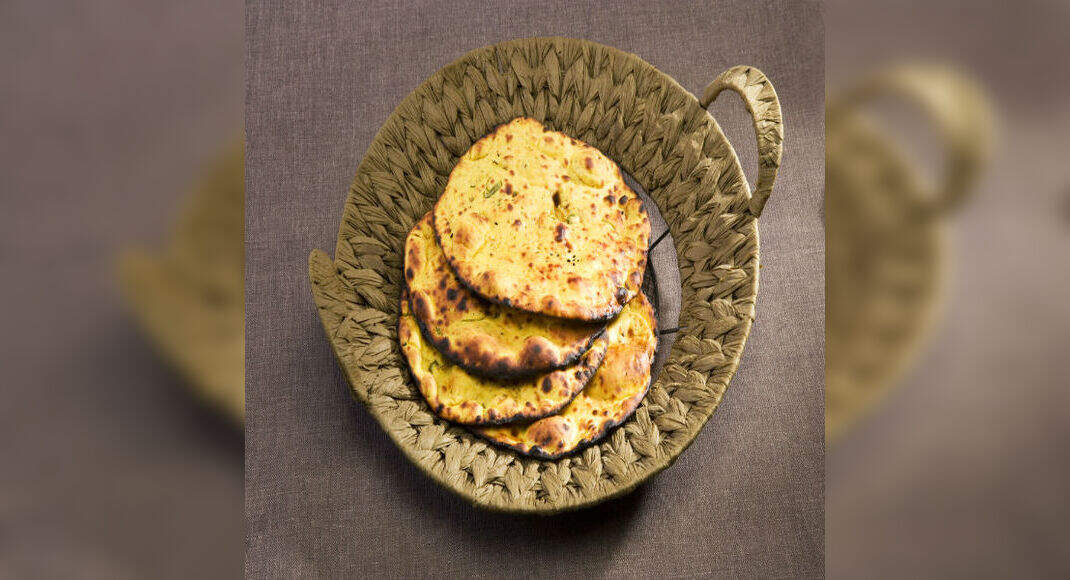 Sweet Corn Roti Recipe: How to Make Sweet Corn Roti Recipe | Homemade ...