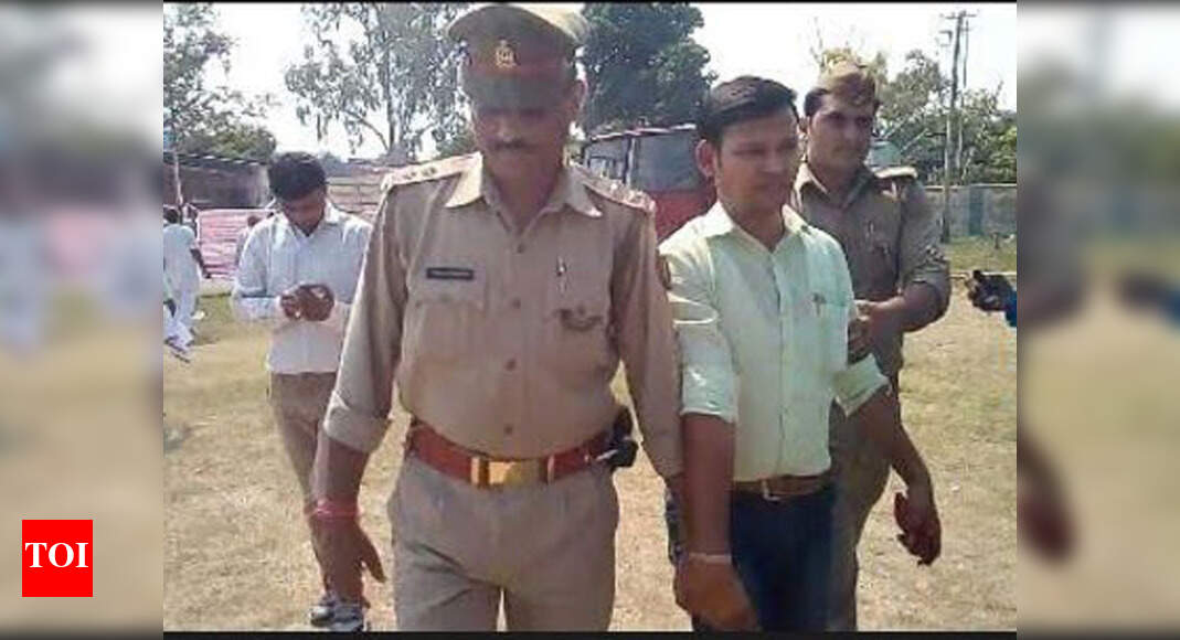 Security Breach: MLA's associate slips in revolver at deputy CM’s event ...