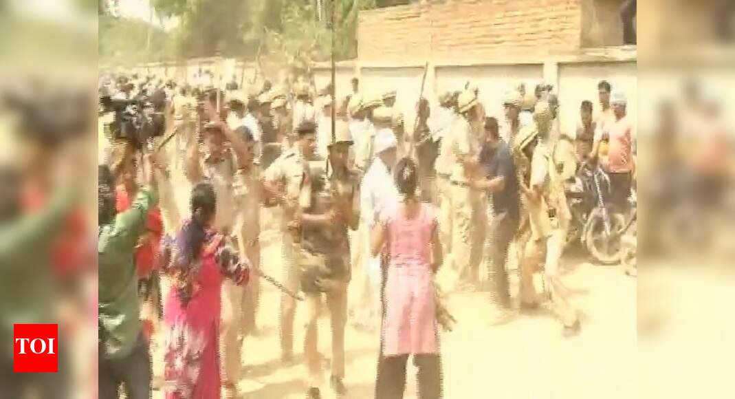 Gurugram school murder: Cops lathicharge violent protesters; government ...