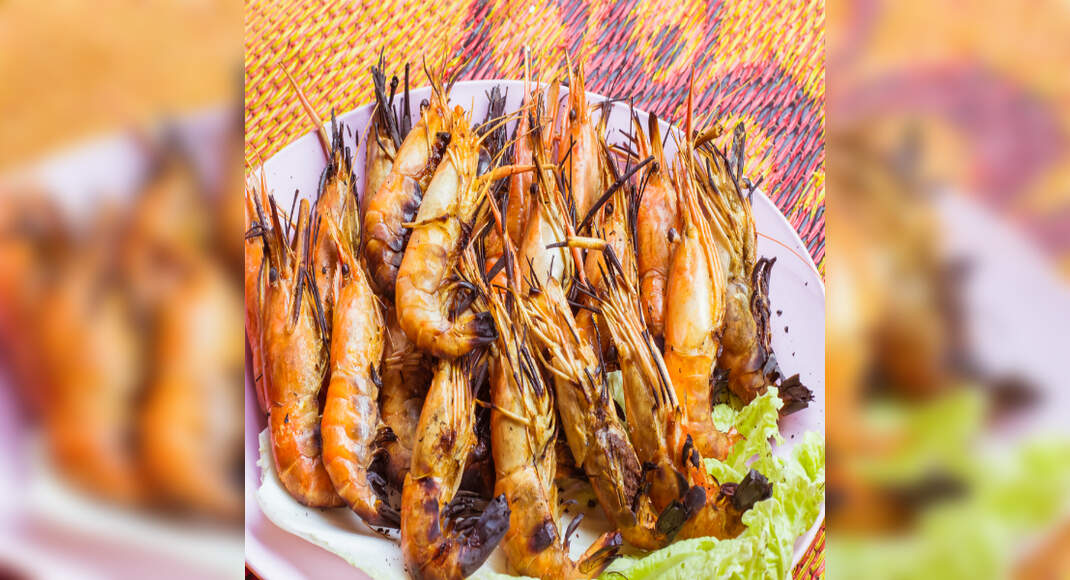 Grilled Prawns in Lemon Butter Sauce Recipe: How to Make Grilled Prawns ...