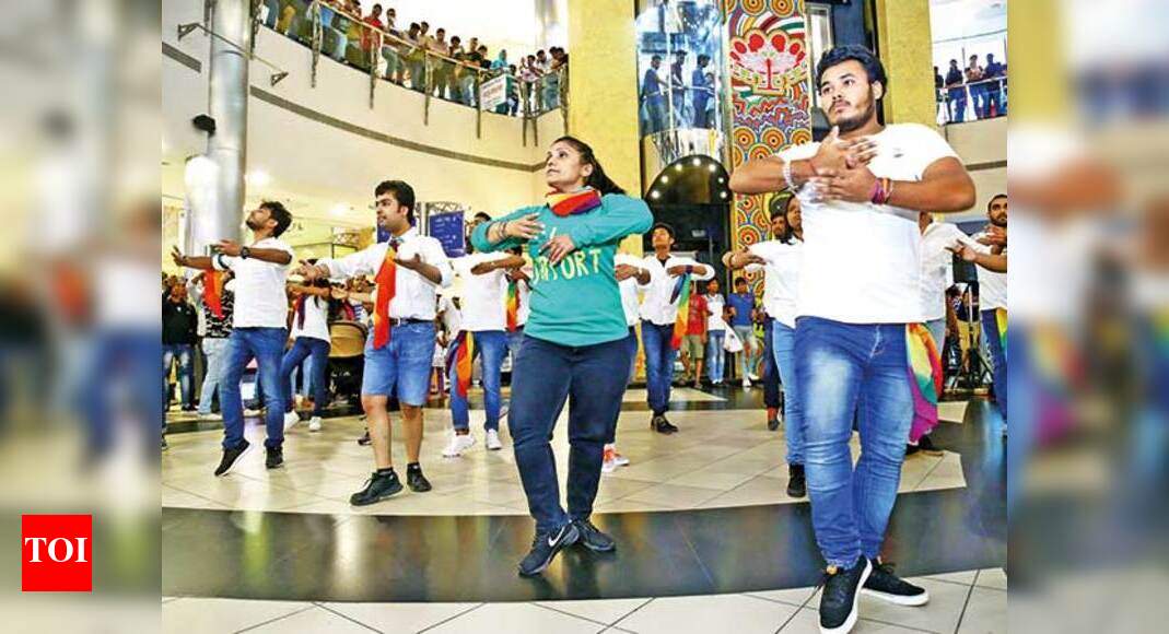 Noida mall-goers Sunday surprise: LGBTQ members break into a flash mob ...