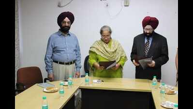Lok Pal Electricity Punjab : Virender Singh takes charge as Lok Pal ...